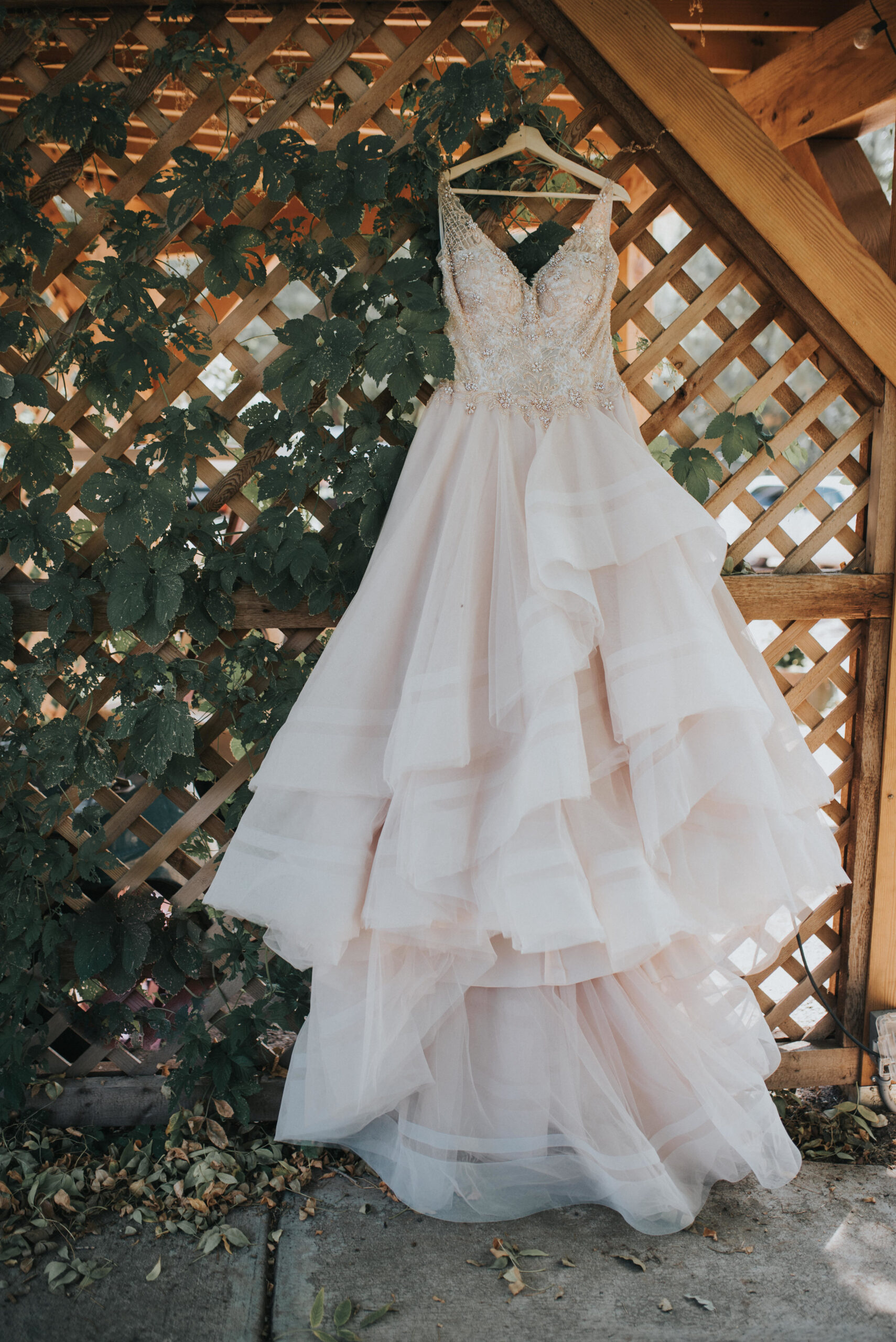 Cora + Kendall | Lyons Farmette, Lyons, CO | Colorado Wedding Planner ...